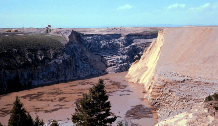 Case Study: Teton Dam Failure